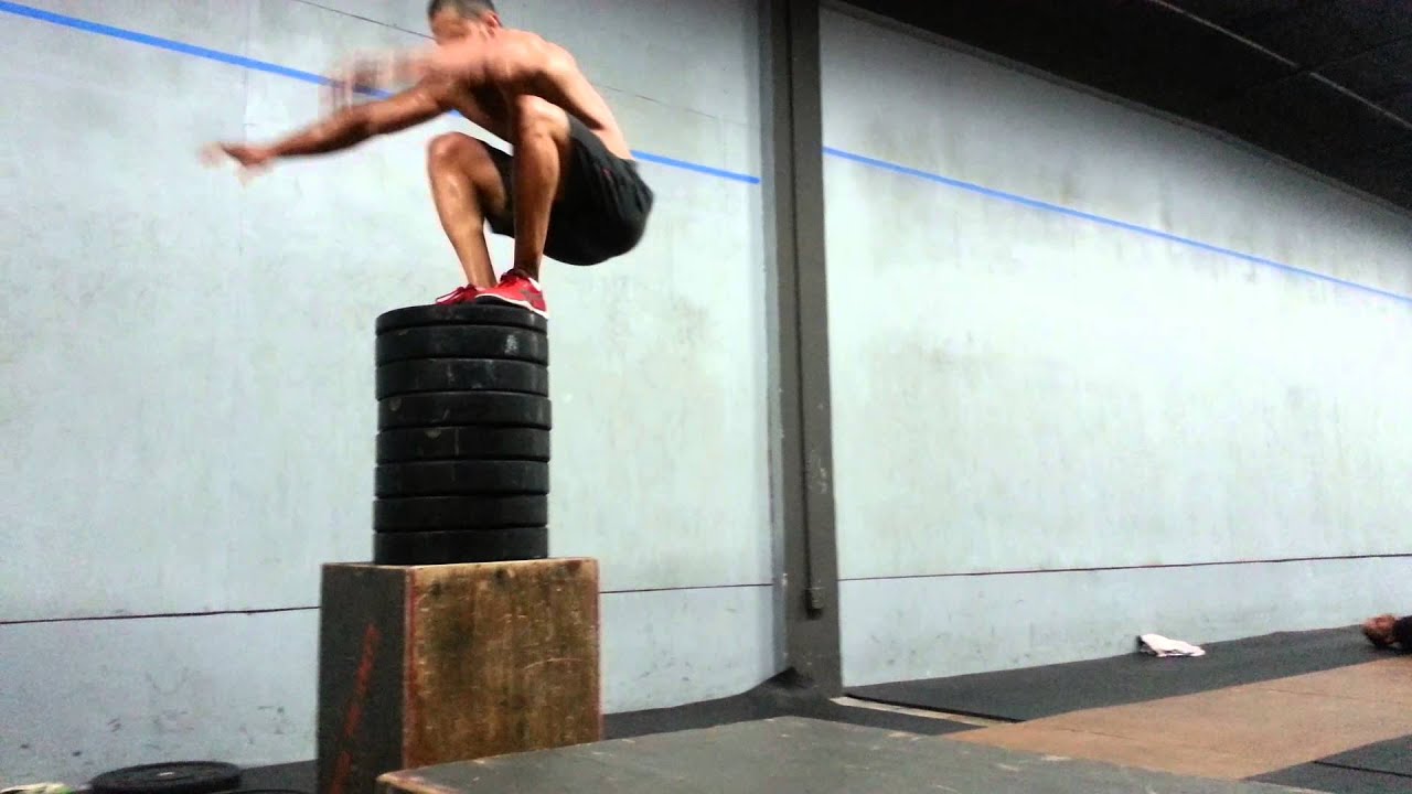 Max jumps! - YouTube