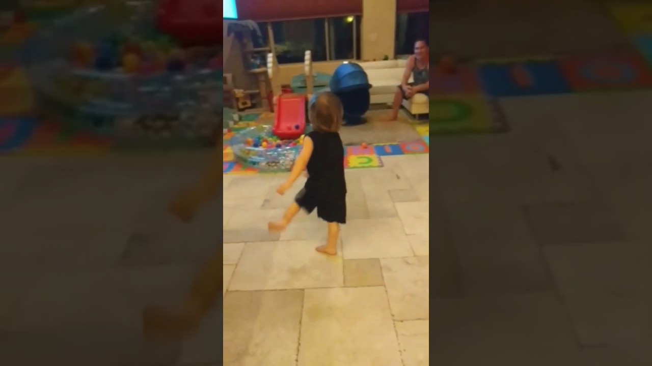 Blippi airplane song dance - YouTube