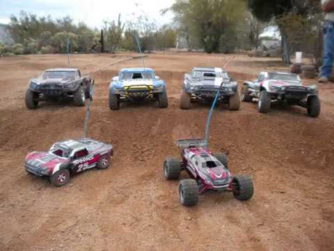 Traxxas Slash Backyard Race and Bash - YouTube