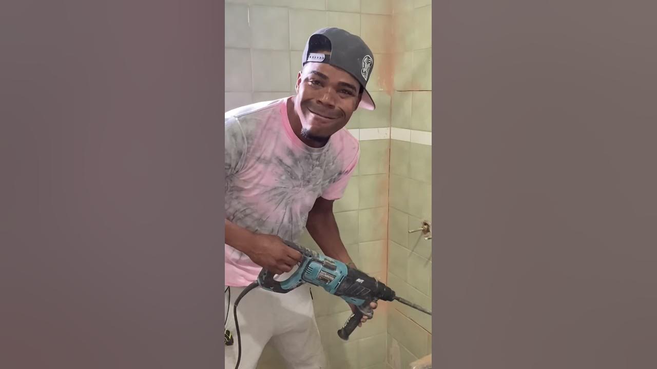 Filtración y más filtración por suerte de Tavo plomería, siempre tiene la solución 🪠🚰🚿🚽🧻 - YouTube