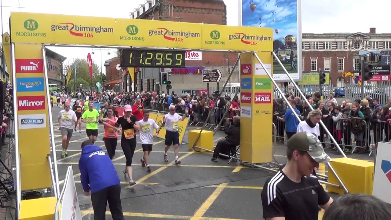 The Great Birmingham 10k run 2015, Finish line - YouTube