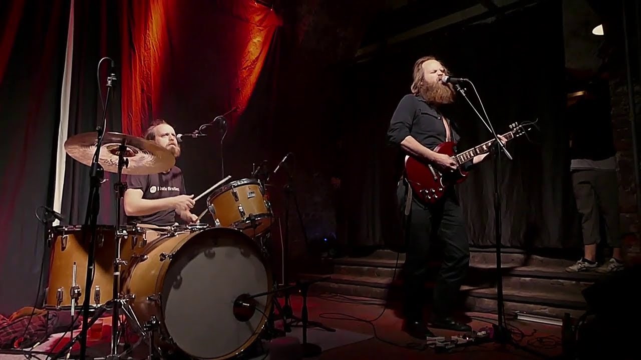 Pontiak - Surrounded by Diamonds/Shell Skull [live@ Magazzino sul Po ...