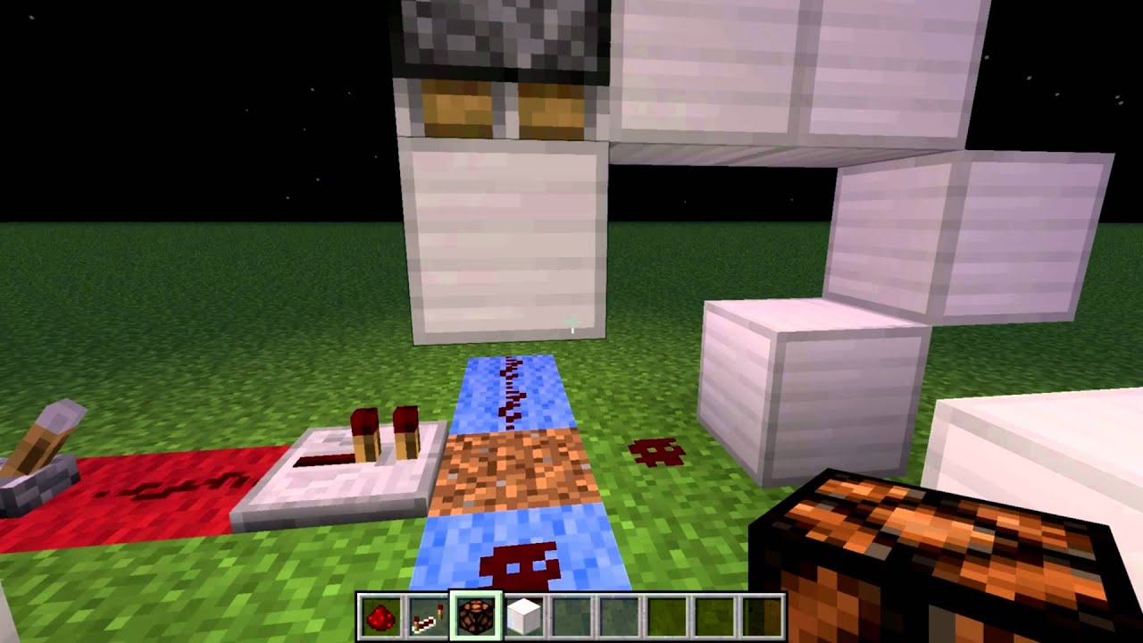Minecraft - Piston based clock [toggle] - YouTube