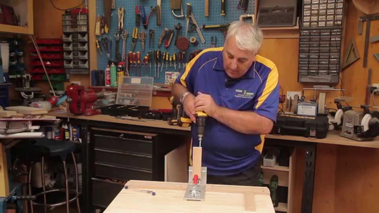 Pocket Hole Jig - Building a Portable Bench - YouTube
