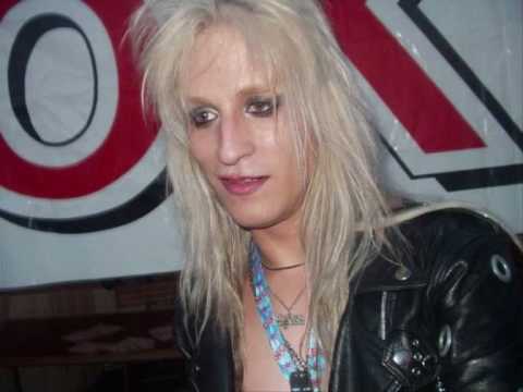 Crashdïet (Dave Lepard) - hot all through the night - YouTube