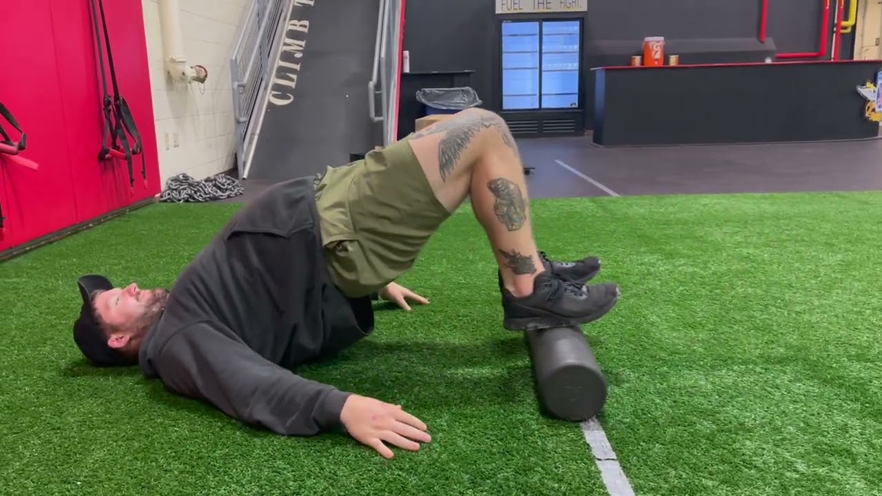 Foam Roller Leg Curl - YouTube