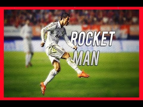 CRISTIANO RONALDO POWERFUL SHOT - YouTube