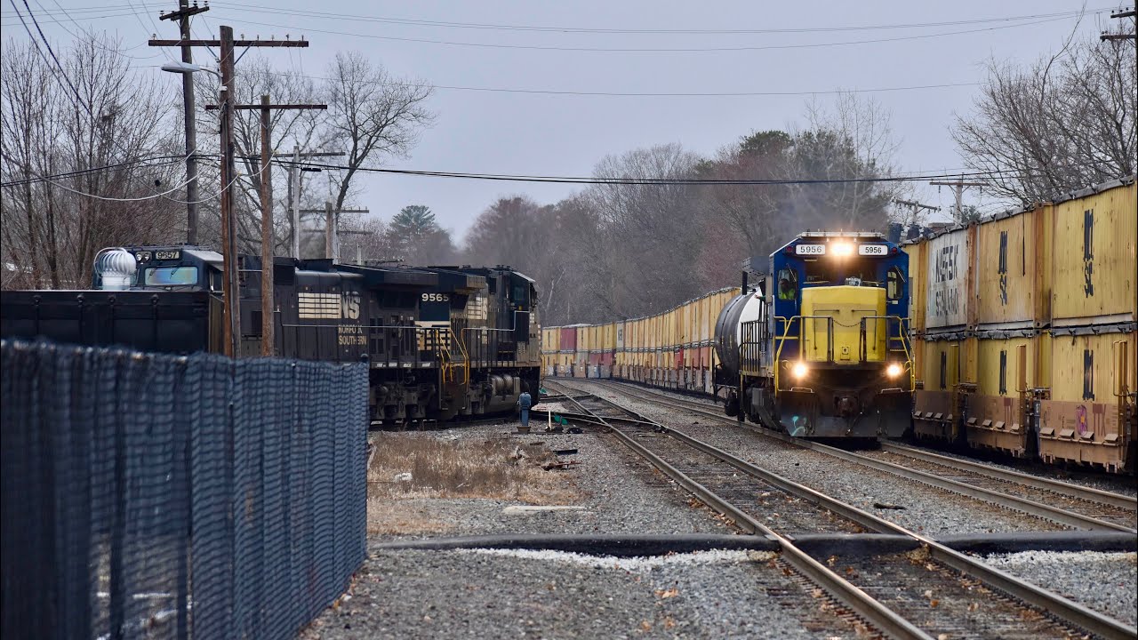 Busy railfanning day in Ayer MA (MACe, special MBTA wrap, Pan Am) - YouTube