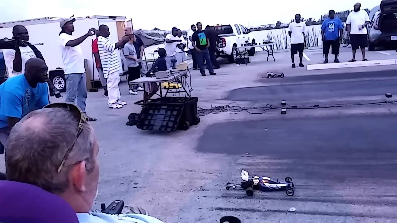 Rc. Rustler drag racing. Pompano beach florida - YouTube