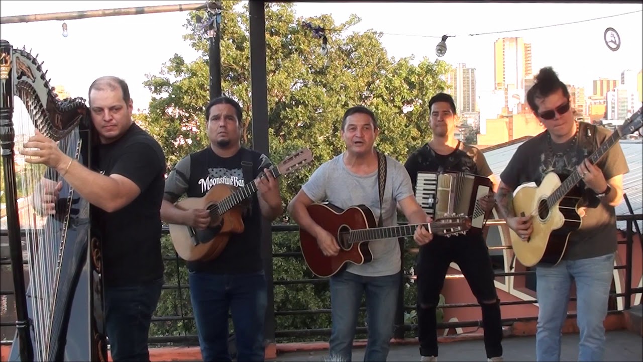 Ulises Silva - Kururu ha jakare (Le crapaud et le crocodile) - YouTube