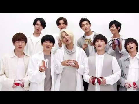 Snow Man、5年前の“タイムカプセル”開封で笑顔あふれる 『Myojo』2パターン表紙に登場 - YouTube