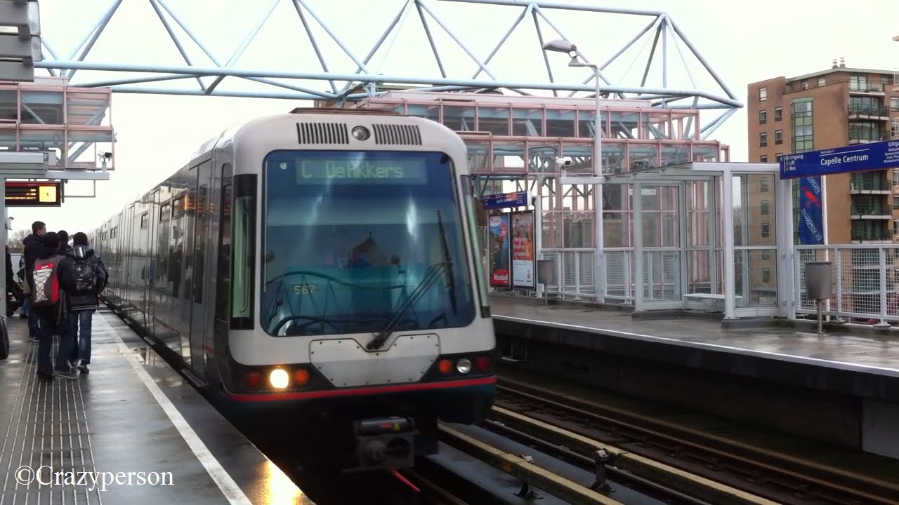 RET Metro combi type S op Capelle Centrum (5405 met 1 frontsein & 5412 ...