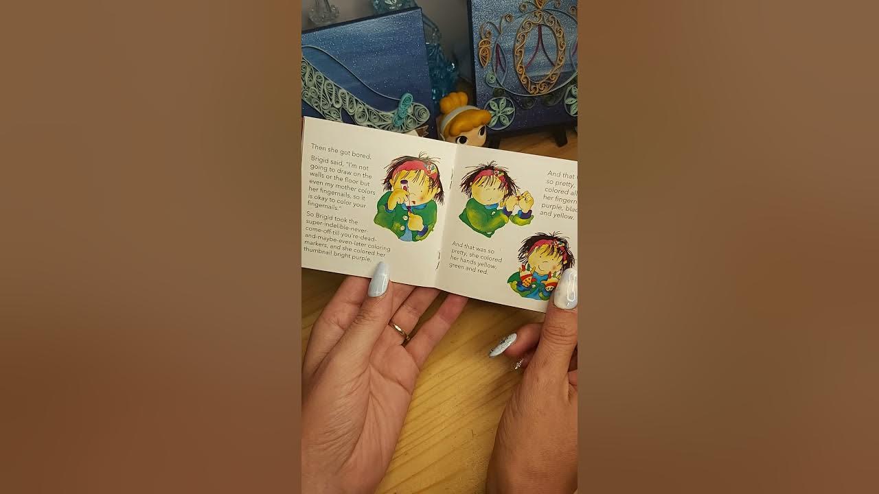 Reading Purple, Green, and Yellow💜💚💛 By Robert Munsch - YouTube