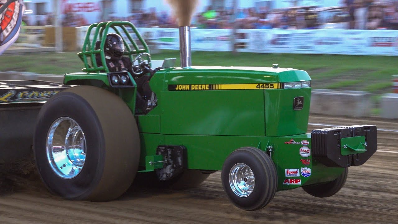 Tractor Pulling 2024: Super Farm Tractors. Jerseyville, Illinois Pro ...