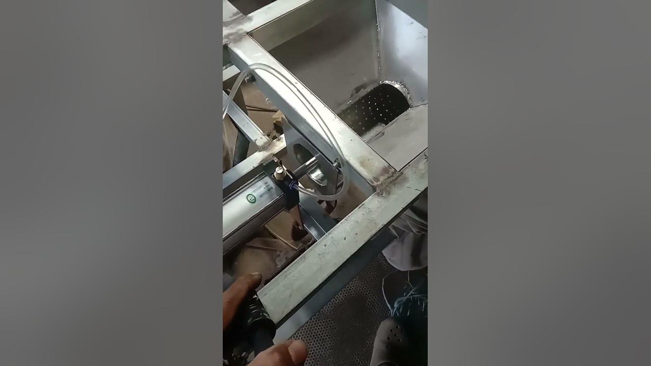 Pneumatic Cylinder Test - YouTube