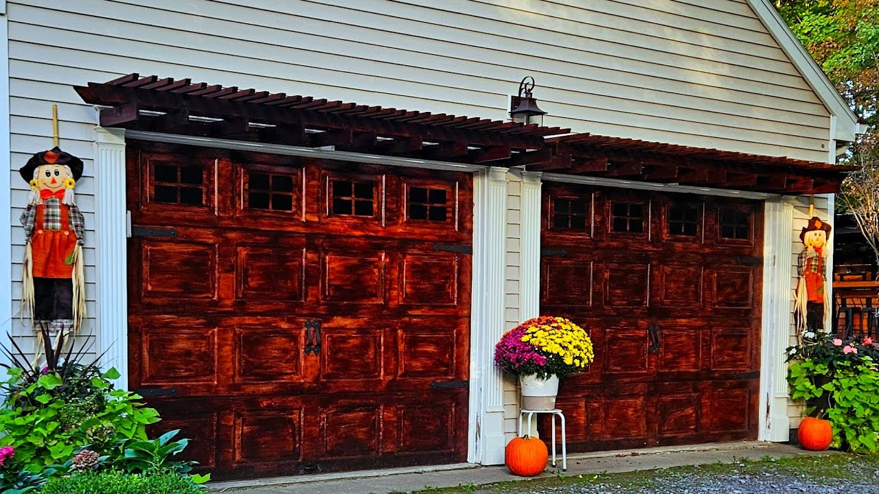 DIY GARAGE PERGOLA//HOW TO BUILD A PERGOLA ABOVE GARAGE DOOR - YouTube
