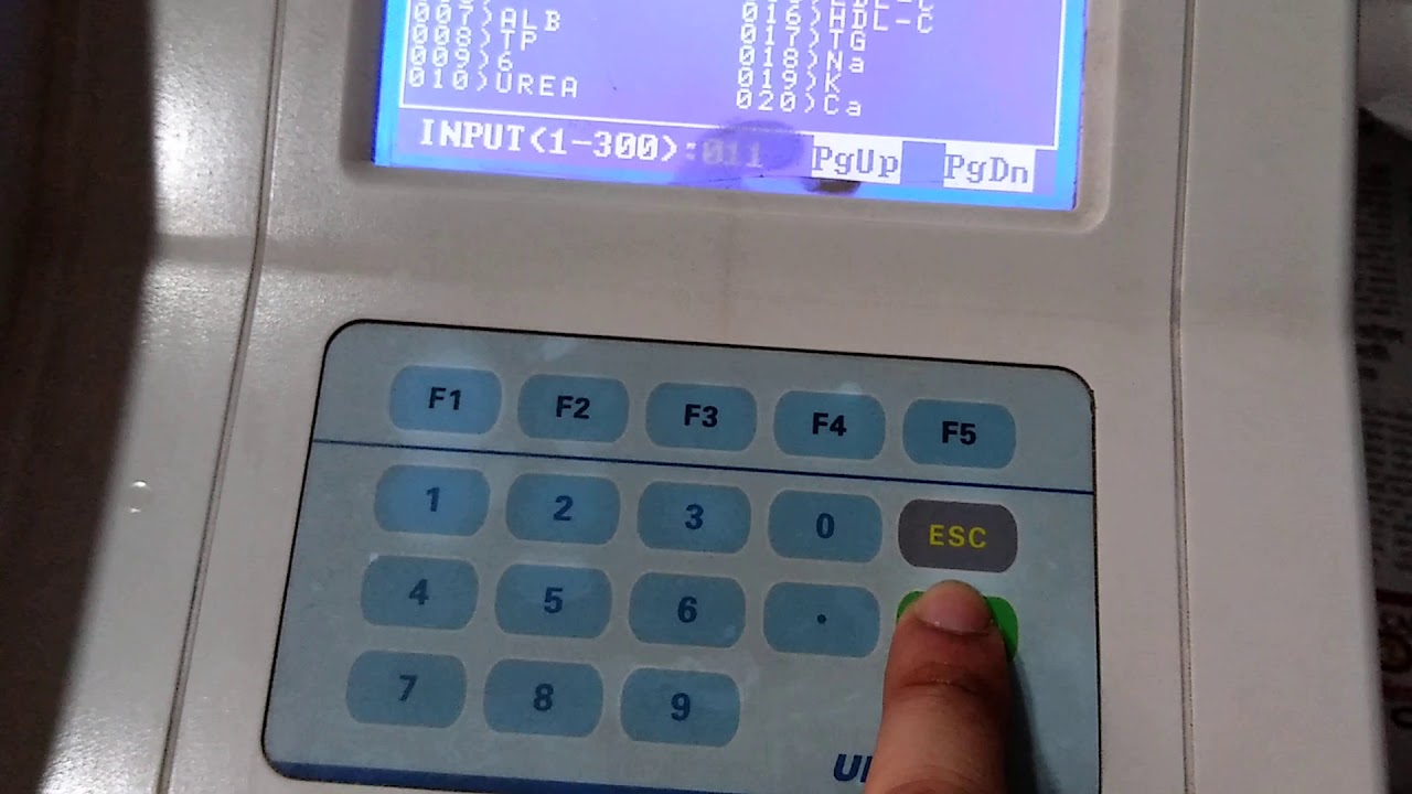 URIT-810 মেশিন on করে টেস্ট করার সিস্টেম - YouTube