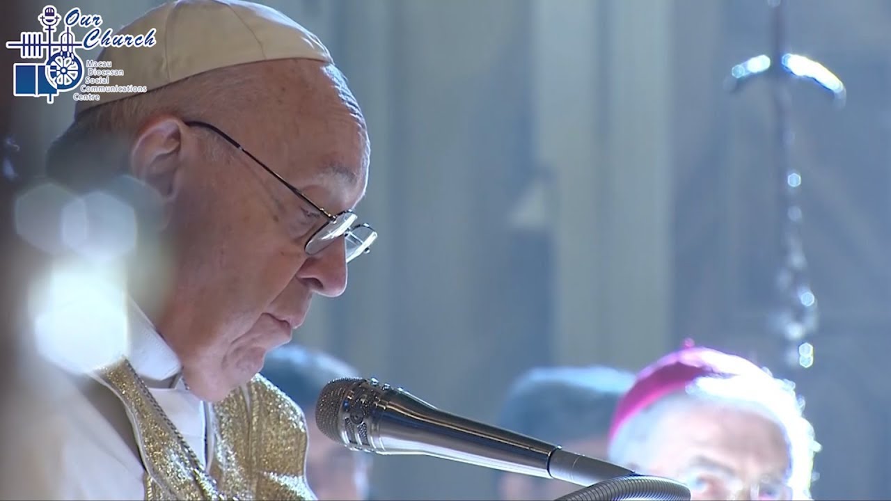 (25/11/2022) Pope Francis:"Don't use makeup spirituality. Before God ...