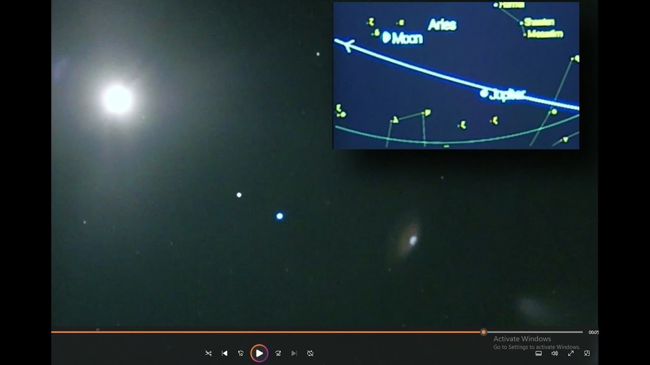 ISS / Jupiter / Moon conjunction 2024 - YouTube