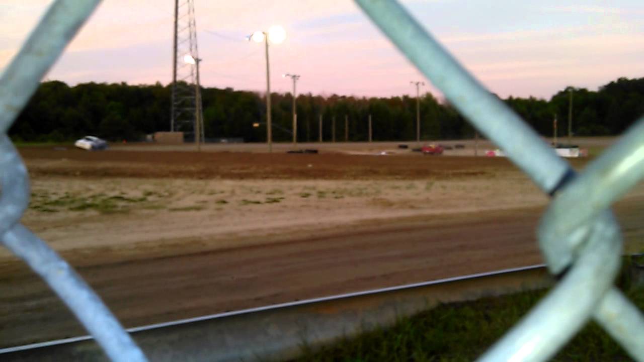 Dylan Roush 35r black truck - YouTube