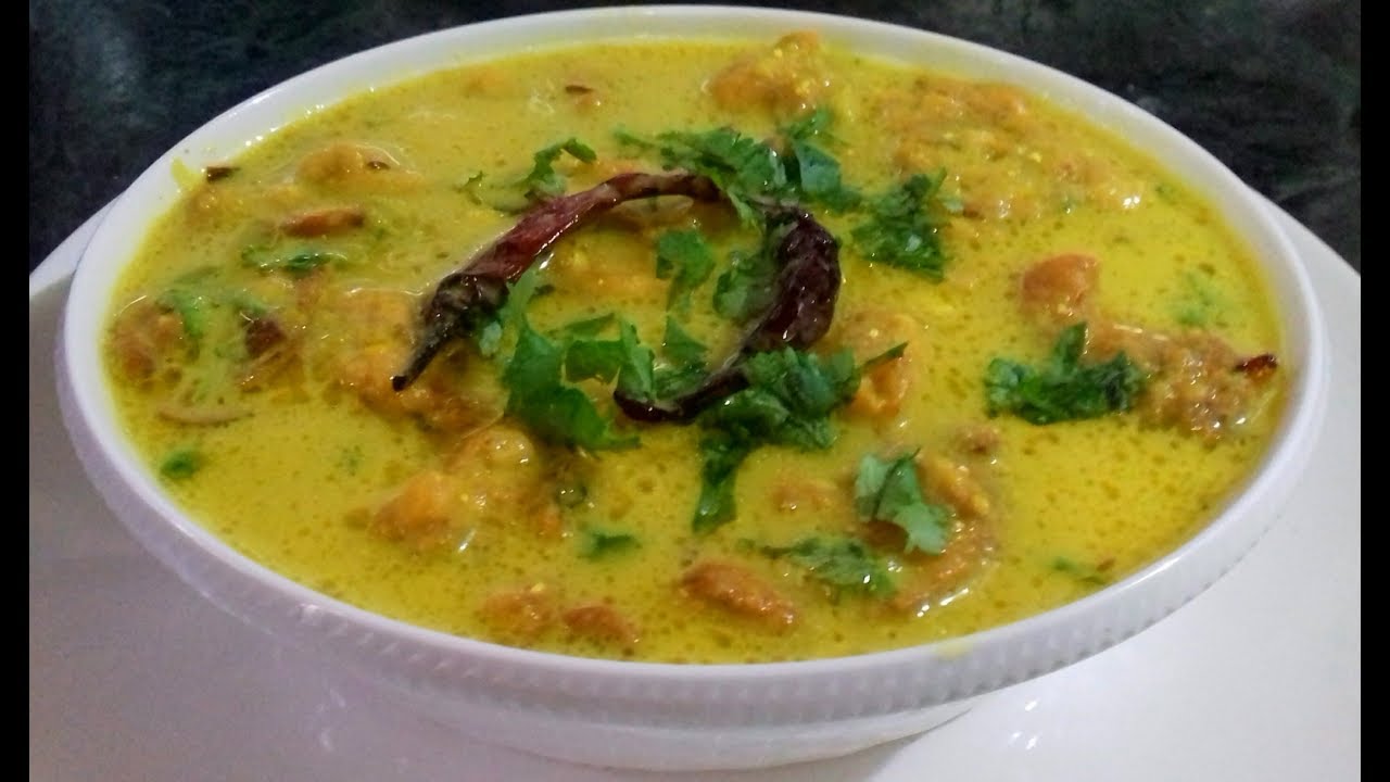स्पेशल पकोड़ा कढ़ी | Pakoda Kadhi Recipe | Kadhi Pakoda Recipe In Hindi ...