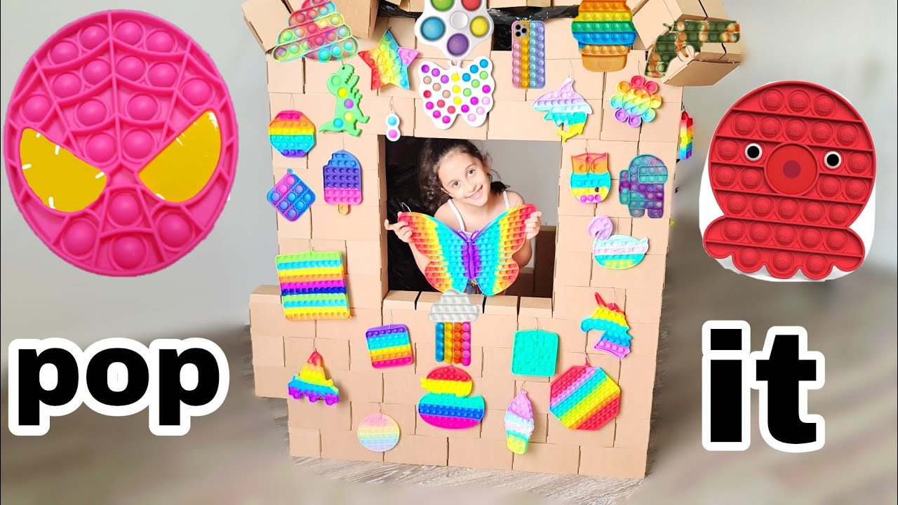 je construit une cabane de pop it !! I'm building a pop it - YouTube