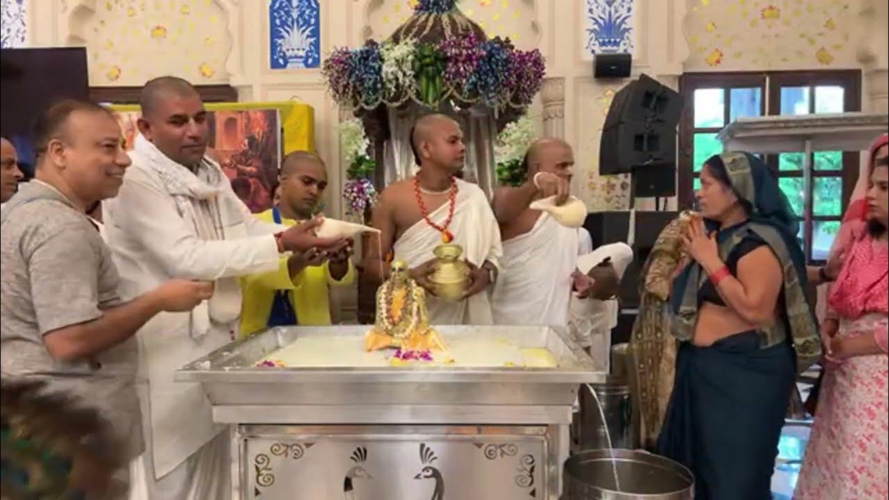 Srila Prabhupada Vyasa Puja Celebrations - YouTube