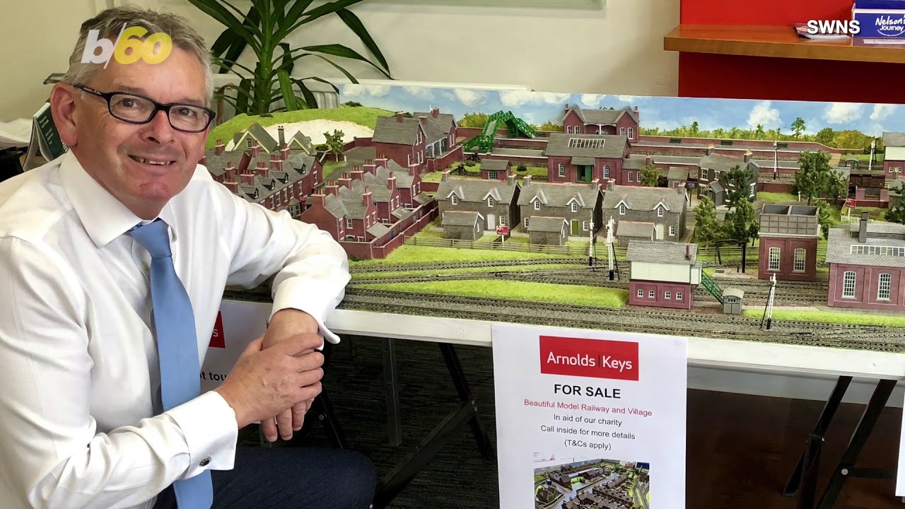 Tiny Town! Real Estate Agent Offers to Sell Client’s Model Village ...
