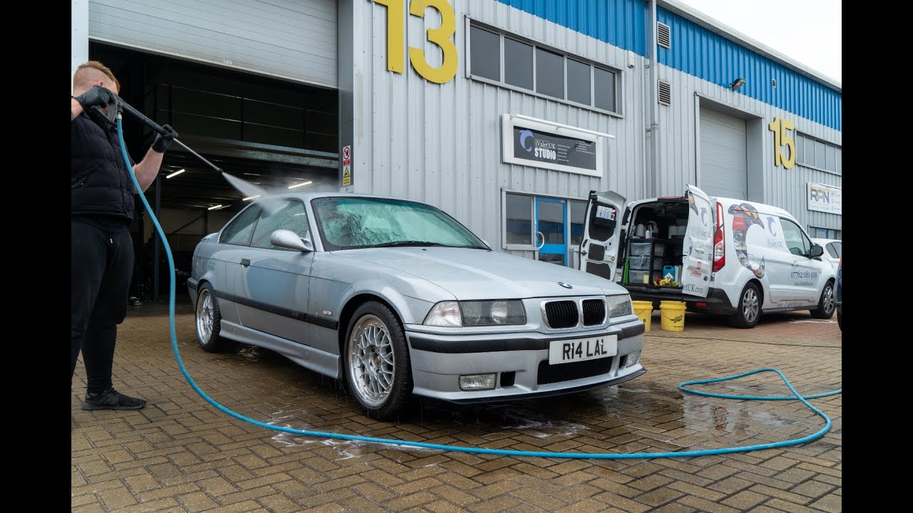 Beautiful original 328 E36 detail, machine polish and wheels off ...