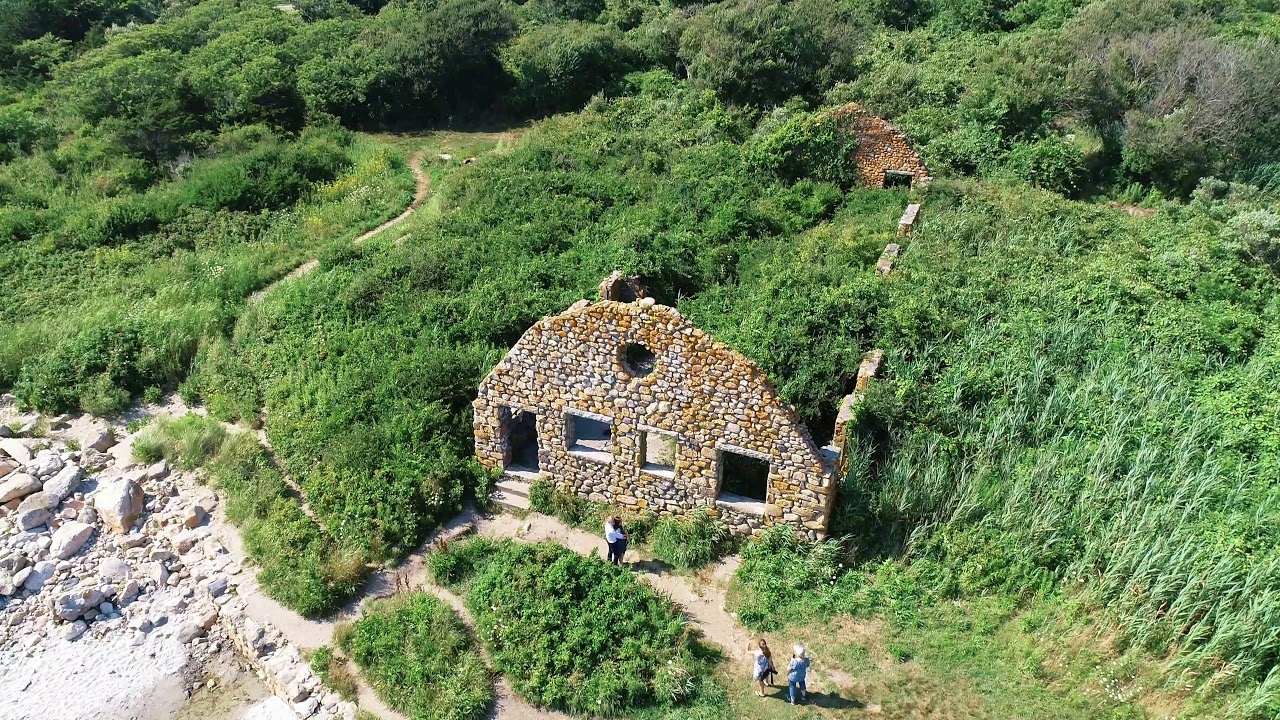 ABANDONED: Windswept Estate [Aerial Footage] [4K] - YouTube