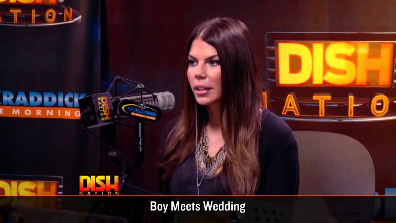 Dish Nation - Danielle Fishel Marries Tim Belusko! - YouTube