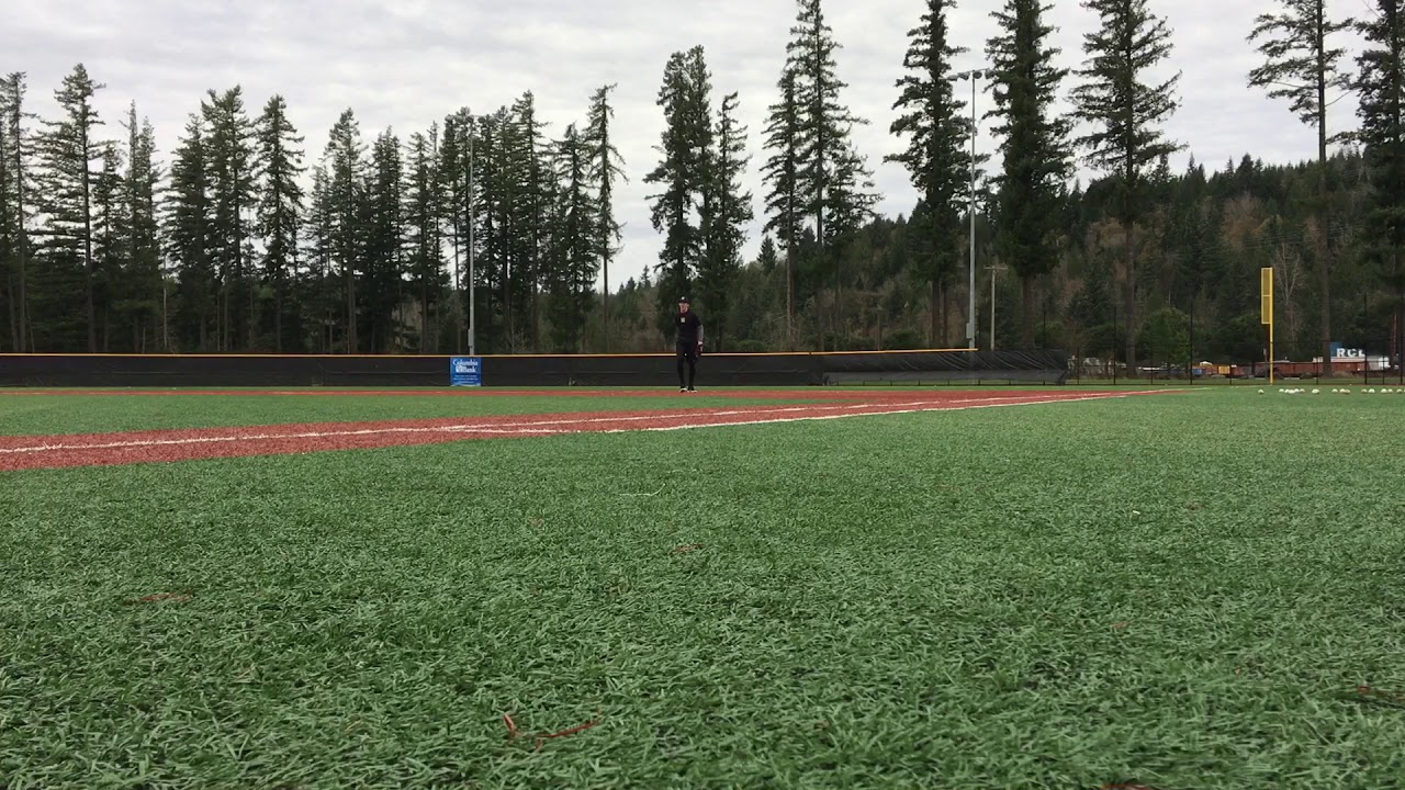 Kevin Golden fielding : 11/25/17 - YouTube