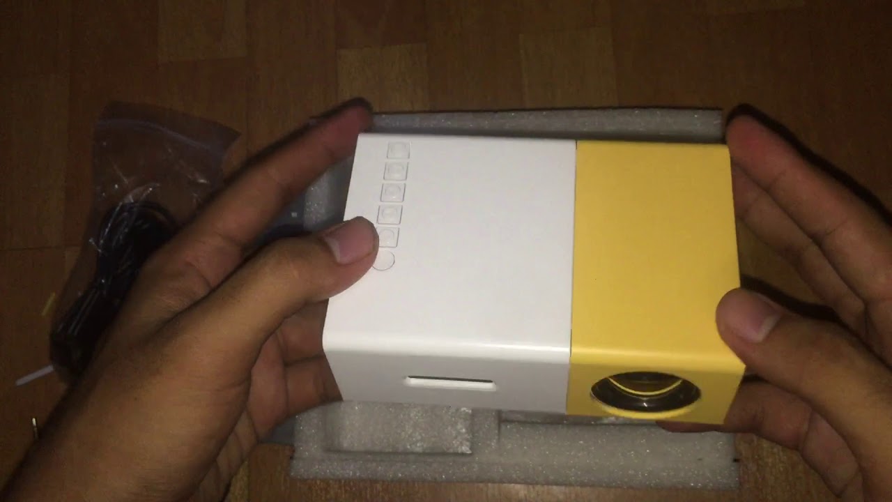Unboxing Mini Projector YG-300 | mini proyektor | yg300 - YouTube