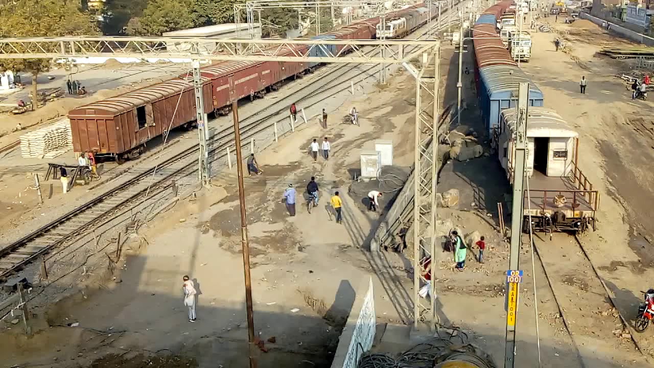 Train 02511 GKP - KCVL Rapti_Sagar Special S.F Express Departed From ...