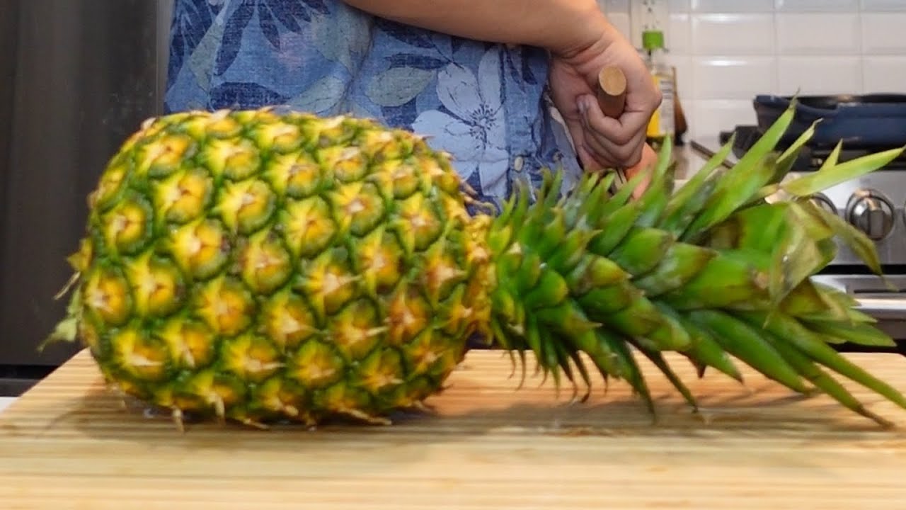 How to use ALMOST every part of a pineapple (MINIMAL WASTE) - YouTube