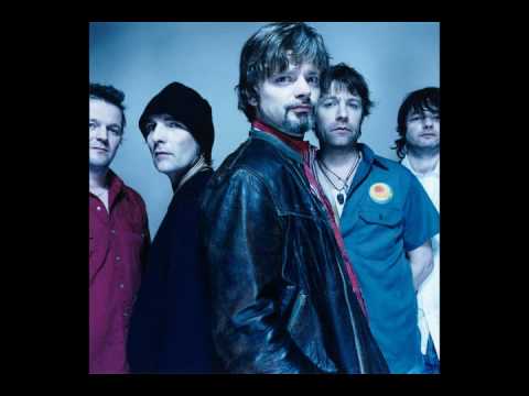 dum dum boys- tyven tyven - YouTube