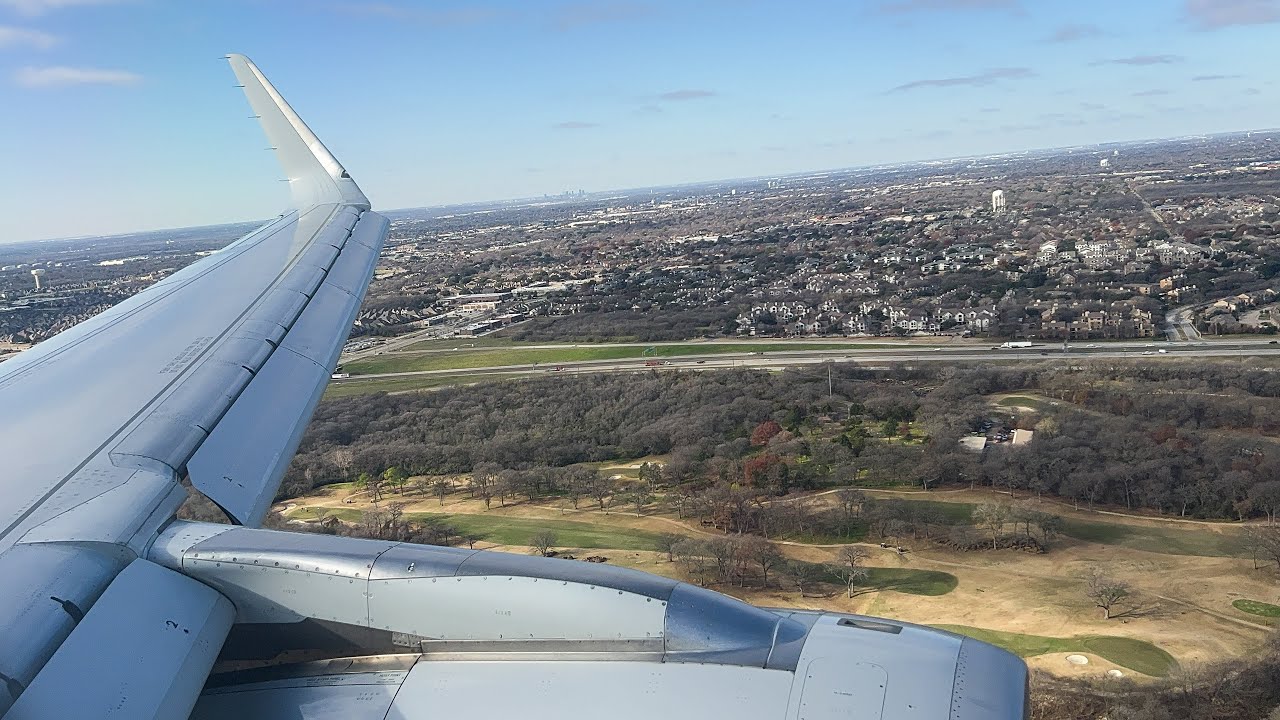 American Airlines Airbus A321-231 Bumpy Low Approach & Landing in ...