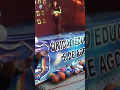 MINI SELENA BOLIVIANA