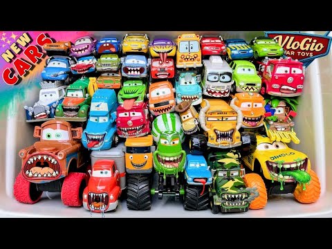 DISNEY PIXAR CARS: Lightning McQueen, Tow Mater, Sally Carrera, Chick Hicks, Doc Hudson, Cruz