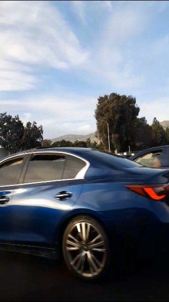 What A Magical Situation😱Why Are The Cars Going Backwards Instead Of ...