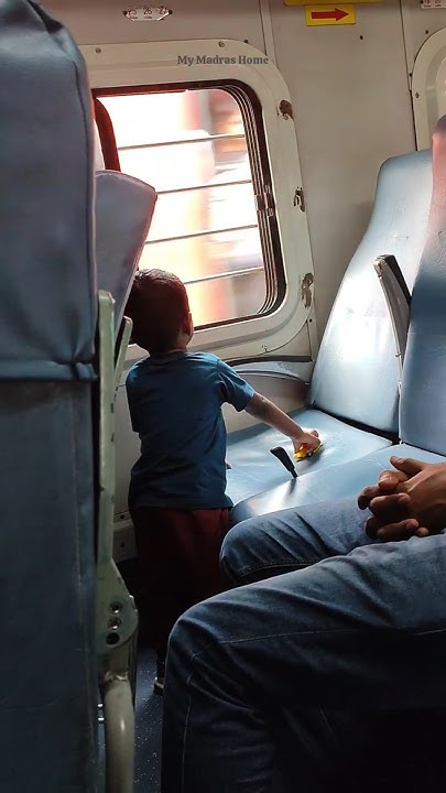 Mini vlog|Train journey 🚂 #trainjourney #train #shortvideo #minivlog - YouTube