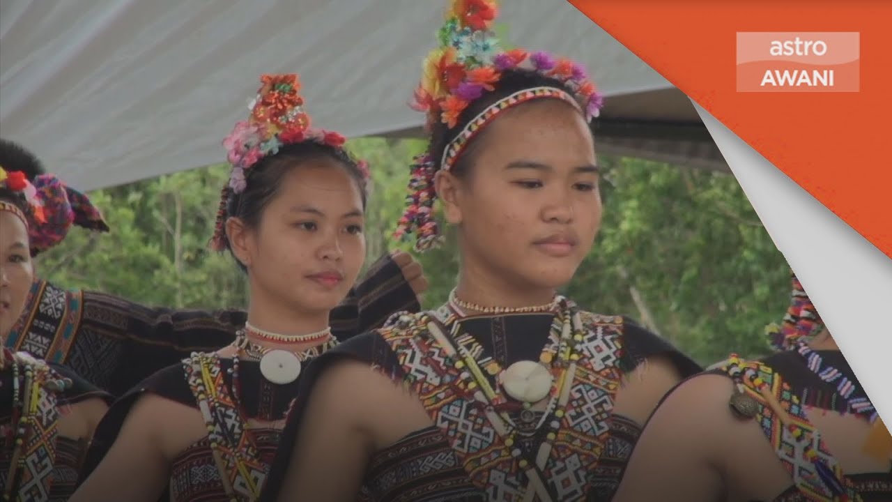 Pesta Kaamatan 2022 | Pinakol penyeri busana tradisi suku Rungus - YouTube