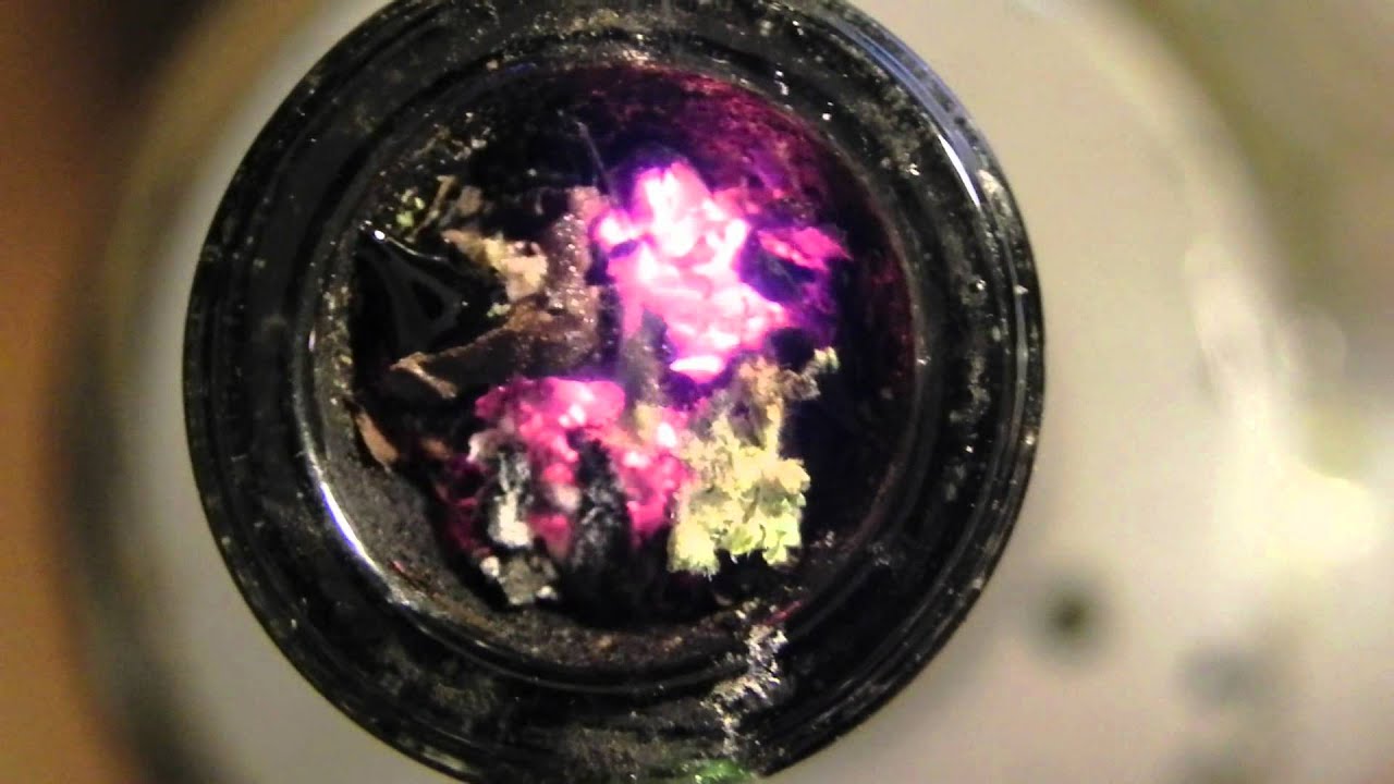 HD Scissor Hash and Oil Close up 1080p Macro - YouTube
