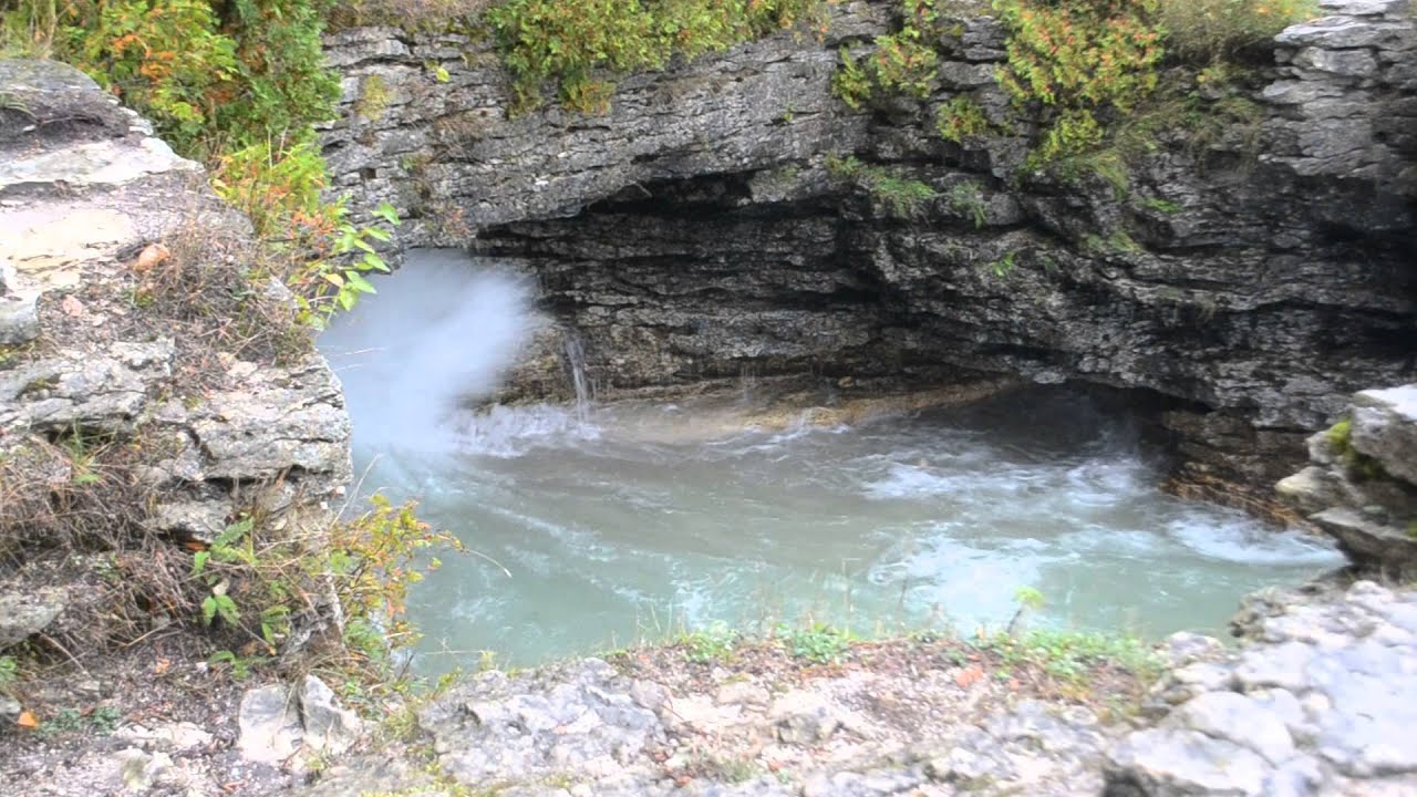 A “Crash Course” in Door County Geological History at Cave Point County ...