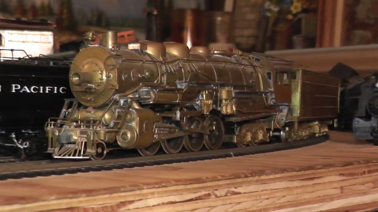 HO Brass Model Train Steam Locomotive Santa Fe 2-8-4 With Kitty Cat ...