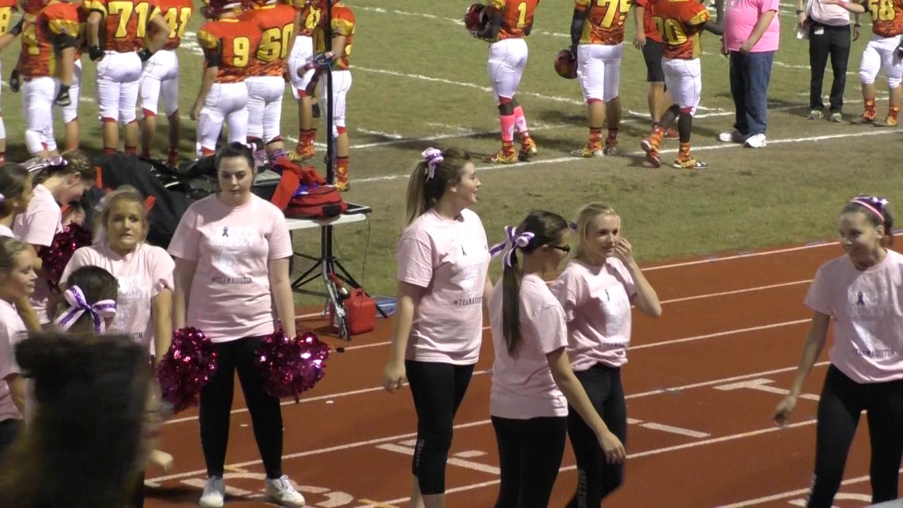 LCHS Cheer Squad Stunt at Oct. 28 Game vs. Coffeyville - YouTube
