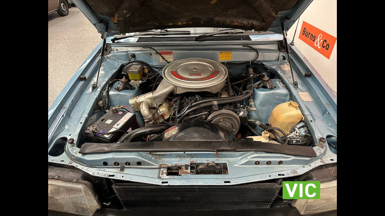 1980 Ford LTD 351 V8 - Engine Video - YouTube