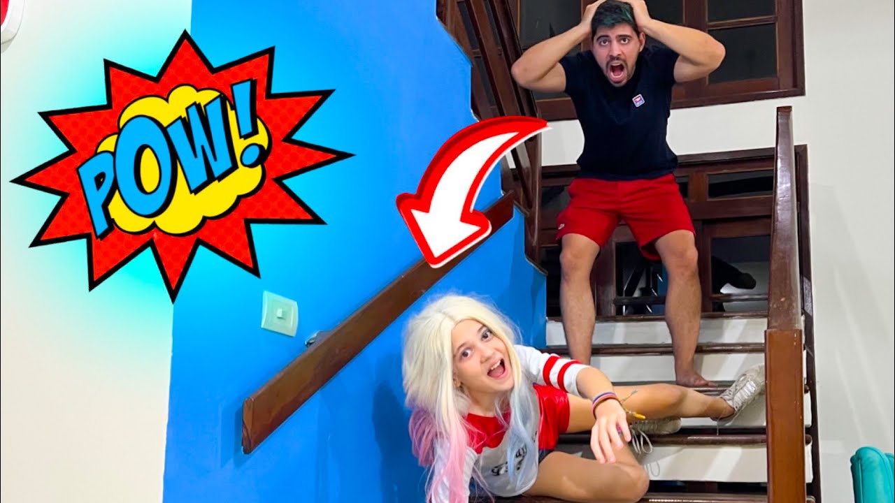 A FILHA DA ARLEQUINA CAIU DA ESCADA E PERDEU A MEMÓRIA!! - YouTube