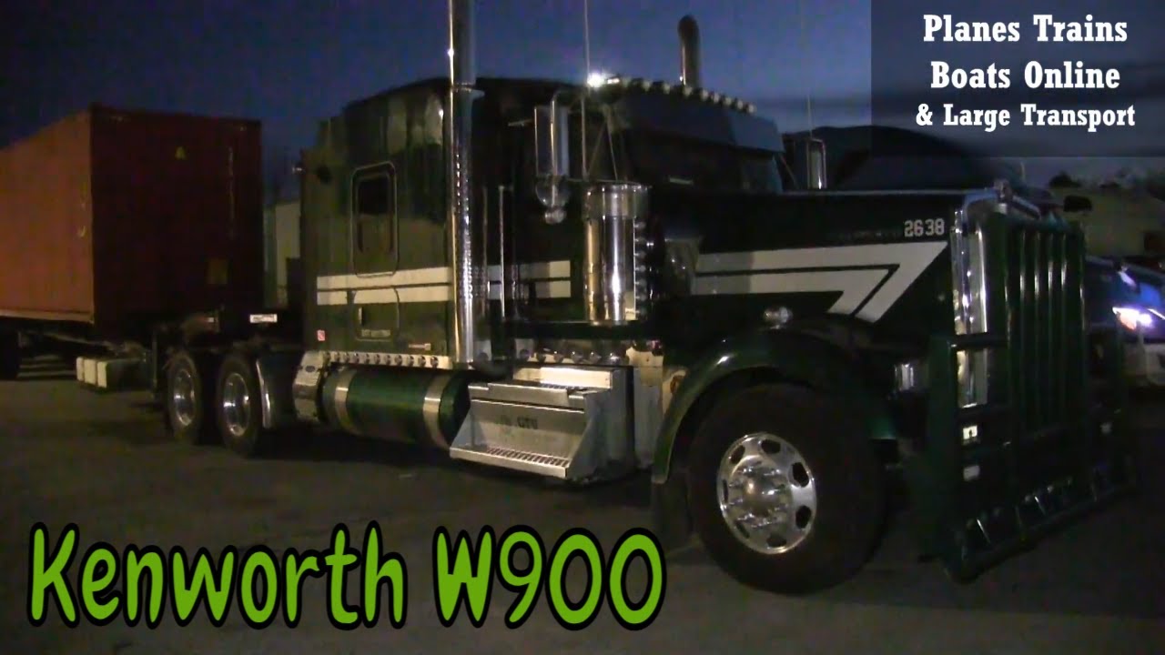 Green Kenworth W900 Truck Spotted In Sarnia - YouTube