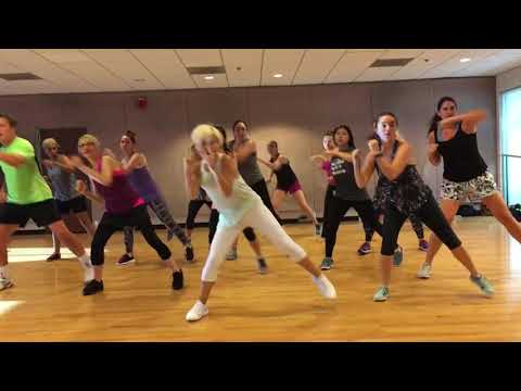 “EYE OF THE TIGER” Survivor - Dance Fitness Workout Valeo Club